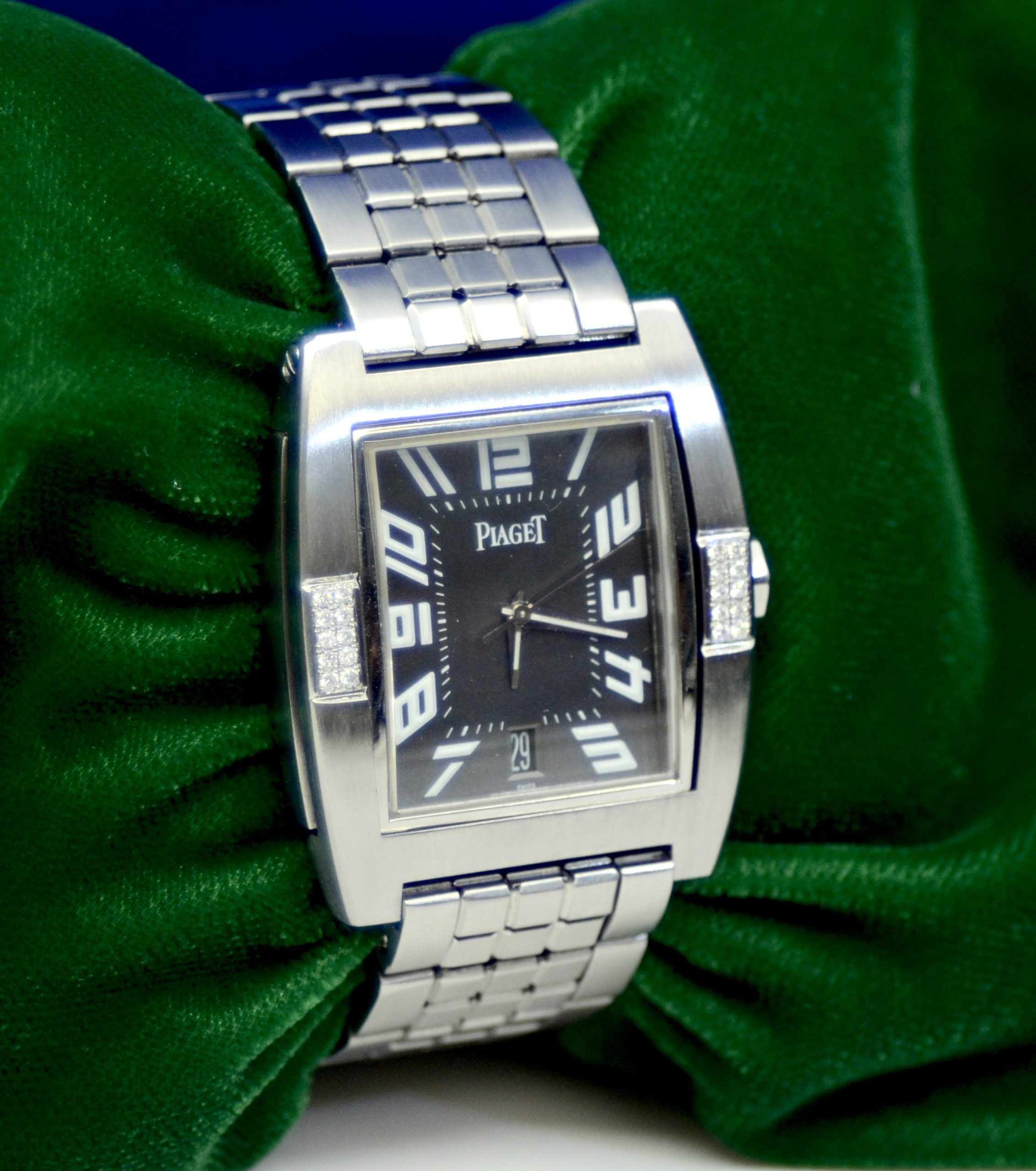 Piaget UPSTREAM Stainless Steel Automatic watch with Diamonds; date ...