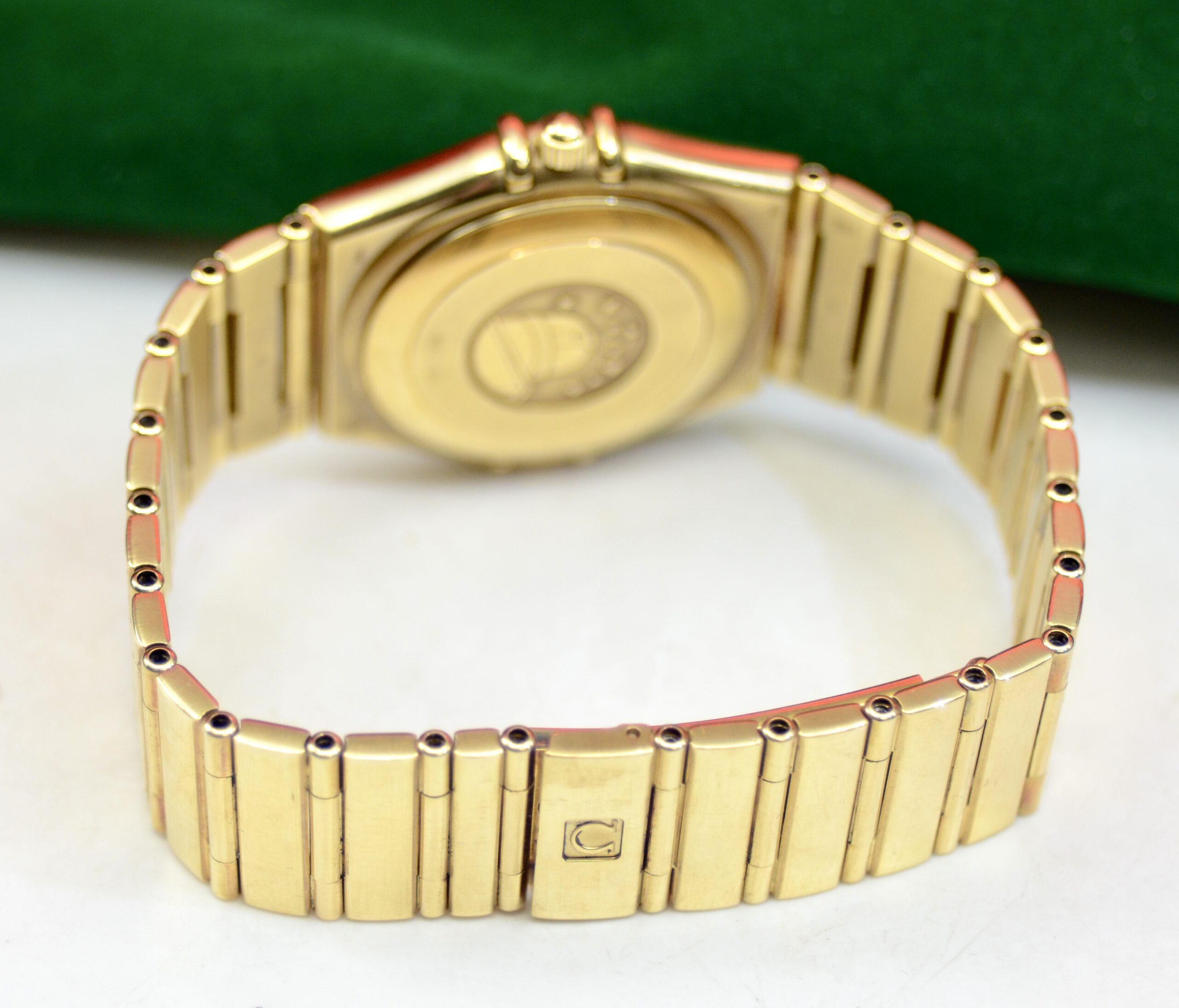 OMEGA CONSTELLATION automatic 18K Yellow gold watch with Diamonds 138.9 ...