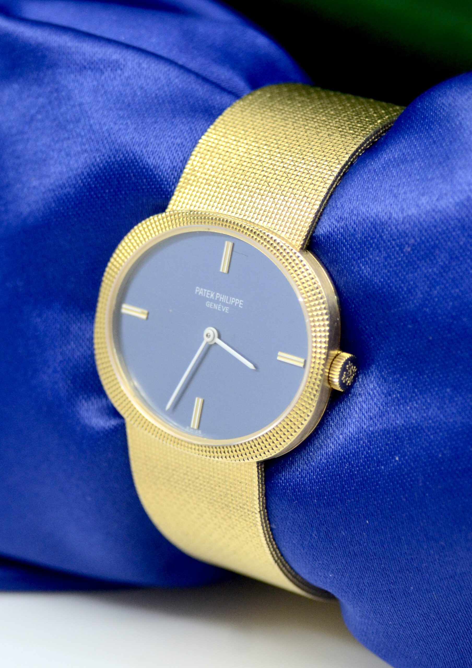 Vintage 1970s Patek Philippe Geneve 18K Yellow Gold WATCH Ref.3581-1 82 ...